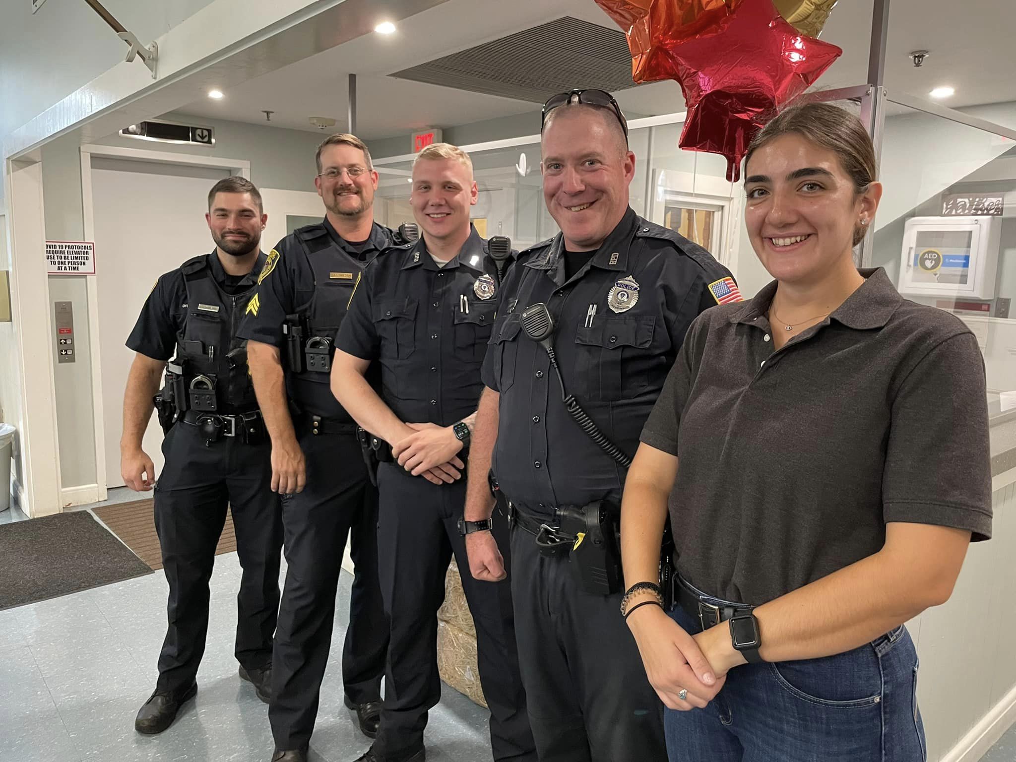 Reading Police Serve Dinner at the Pleasant Street Center – The Reading ...