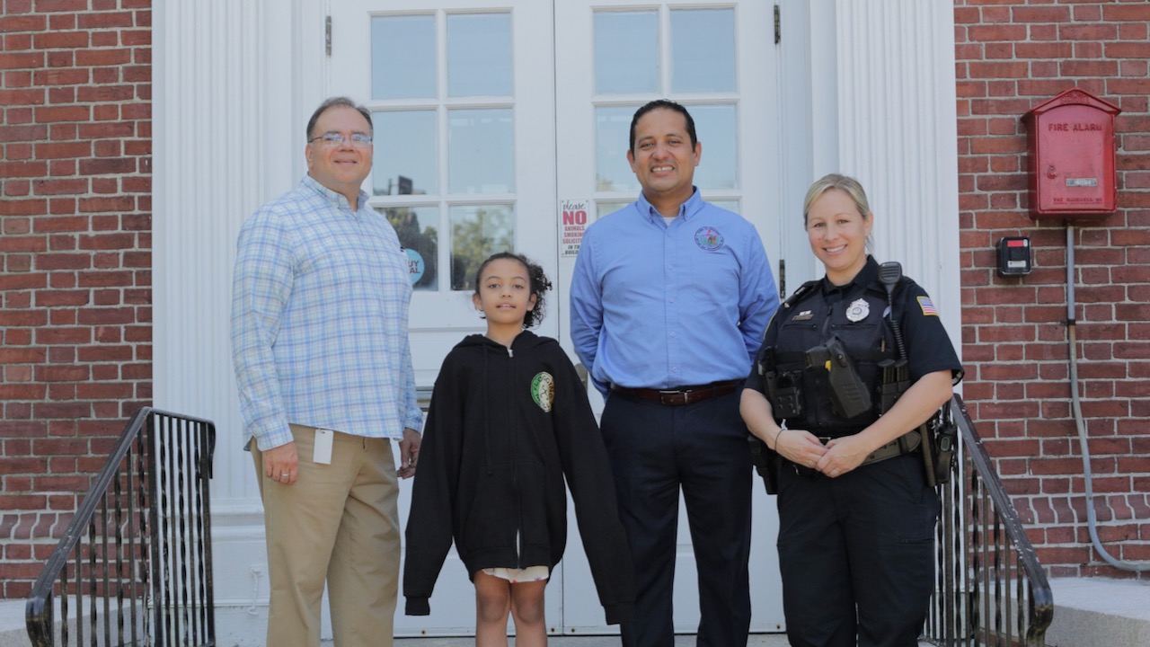 Town Hall Gets Special Visitor | The Reading Post