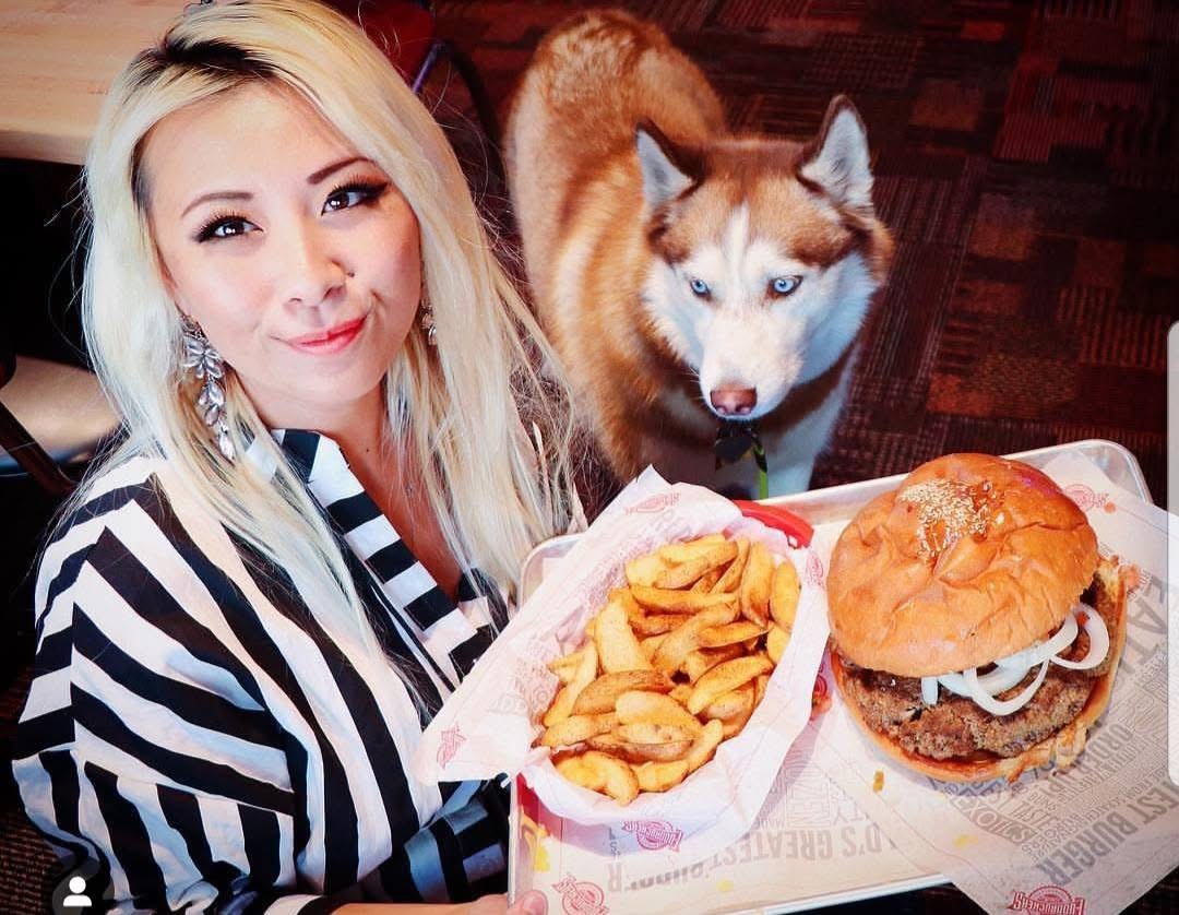 Fuddruckers’ 3-LB Burger Challenge Returns to Reading | The Reading Post